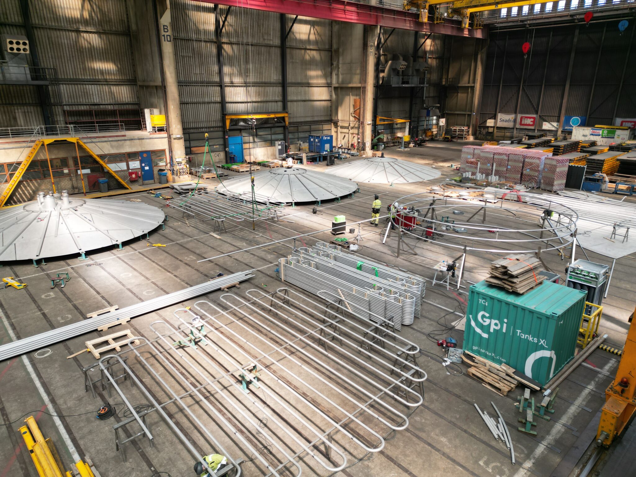 Heating coils and control systems for stainless steel tanks